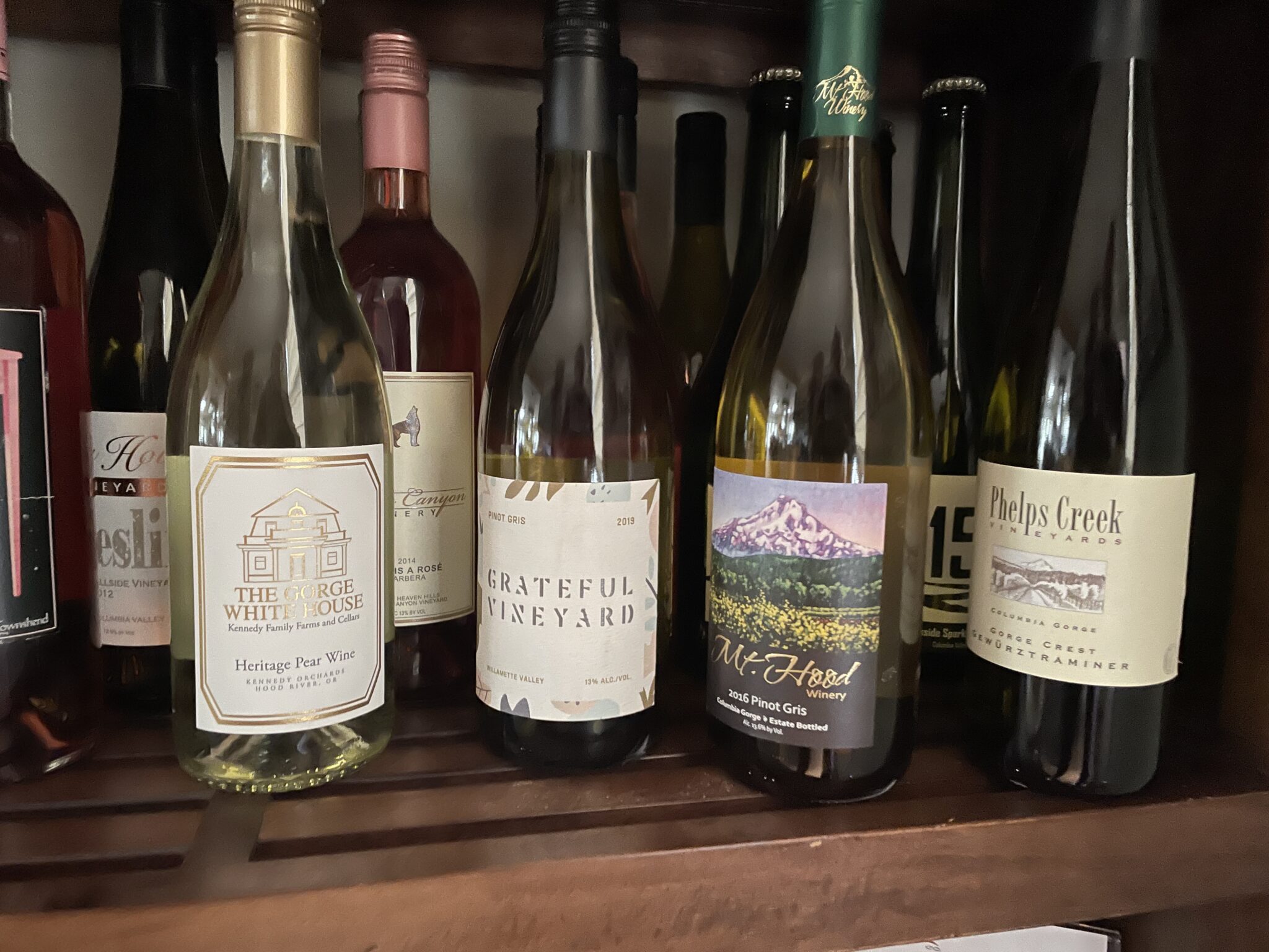 Columbia Gorge Wines and Tour Options